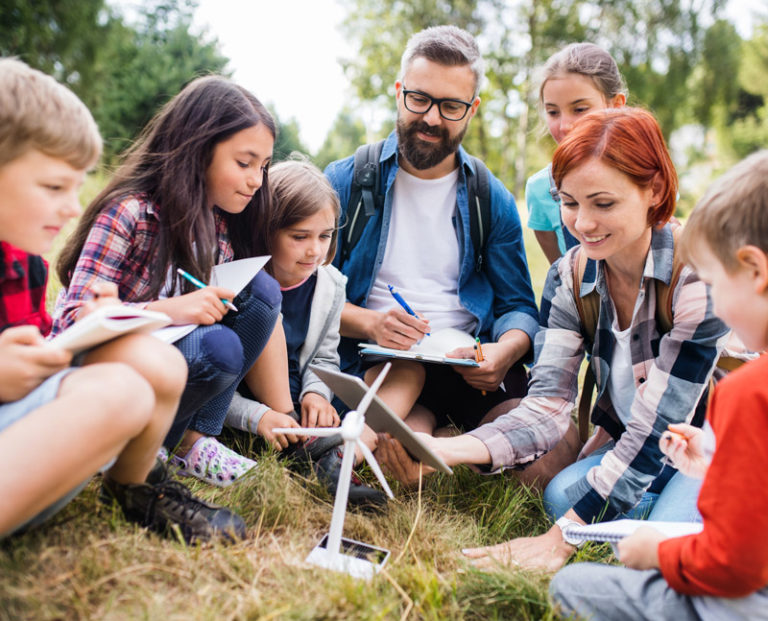 MackinMaker: STEAM & Makerspace Products for STEM Education